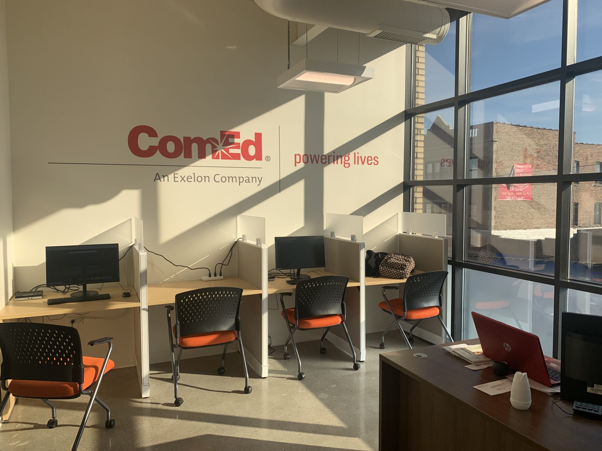 ComEd supports new workforce center to bring career assistance to ...