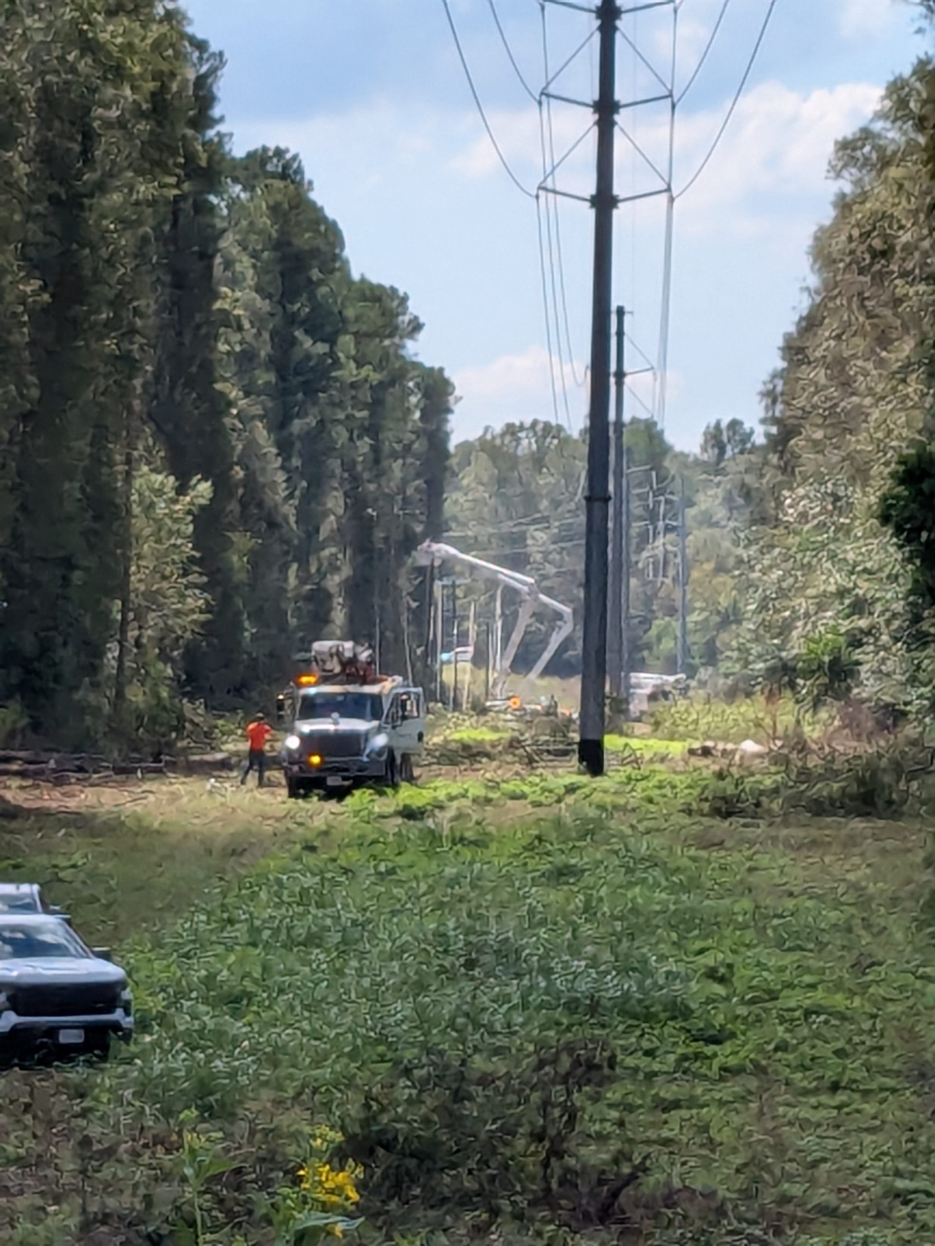 ComEd Crews Deployed to Assist in Historic Back-to-Back Hurricane Event ...