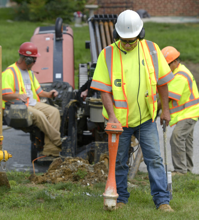 Dig This: Call 8-1-1 For a Smart Start to Your Digging Project | The Source