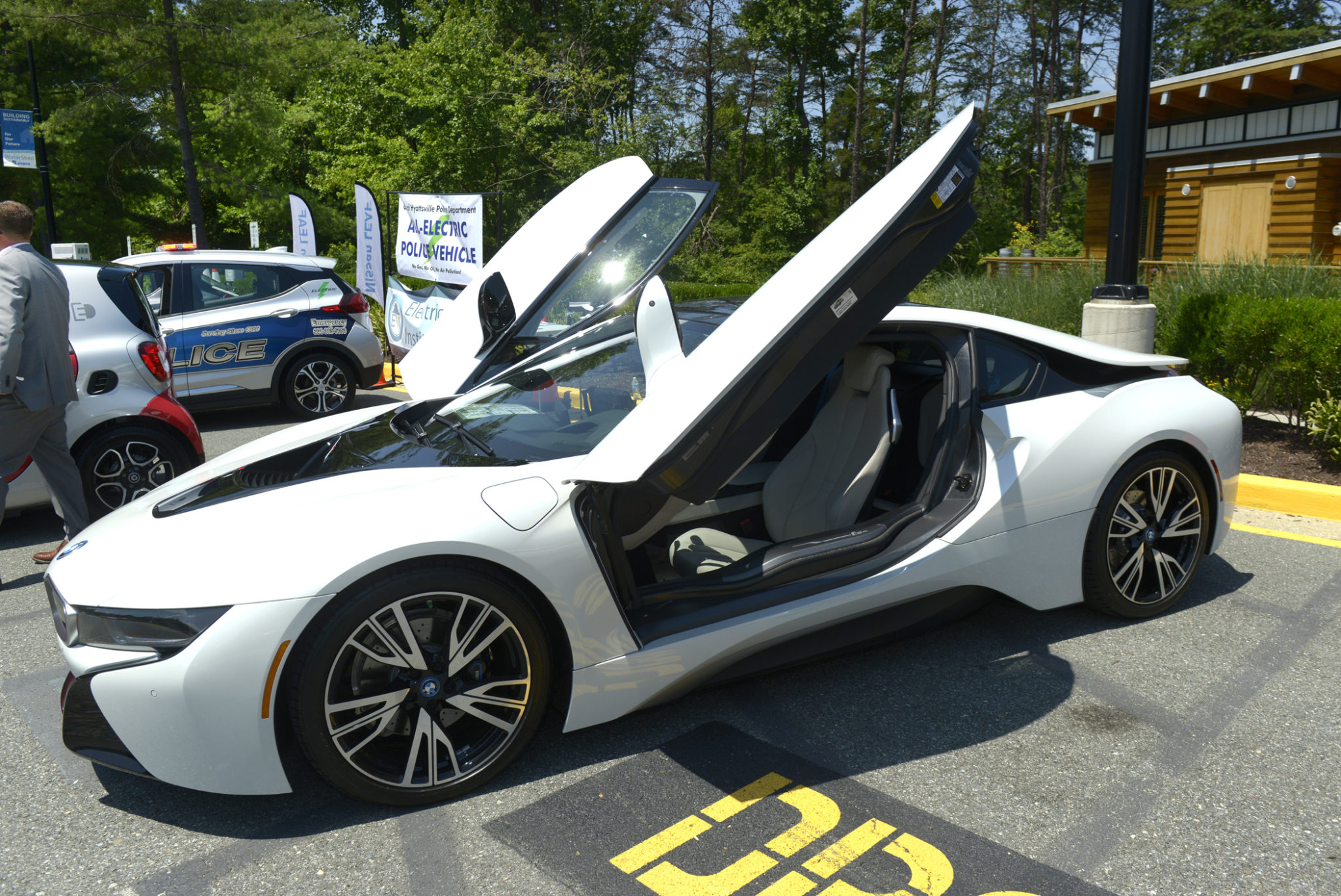 Electric Vehicle Workshop and Showcase Draws Crowds from Across the ...